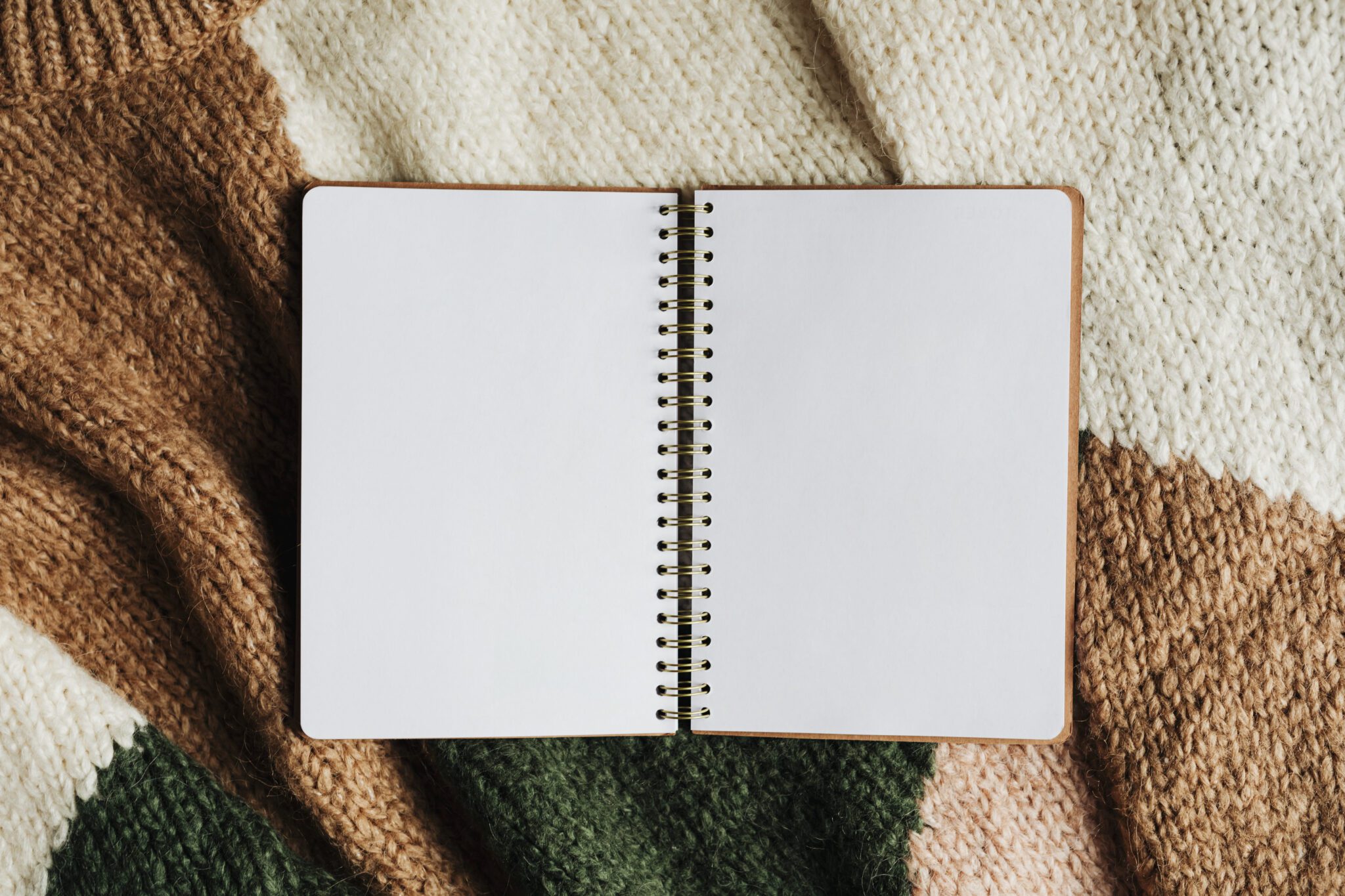 How to Use a Therapy Notebook for Deep Self-Discovery